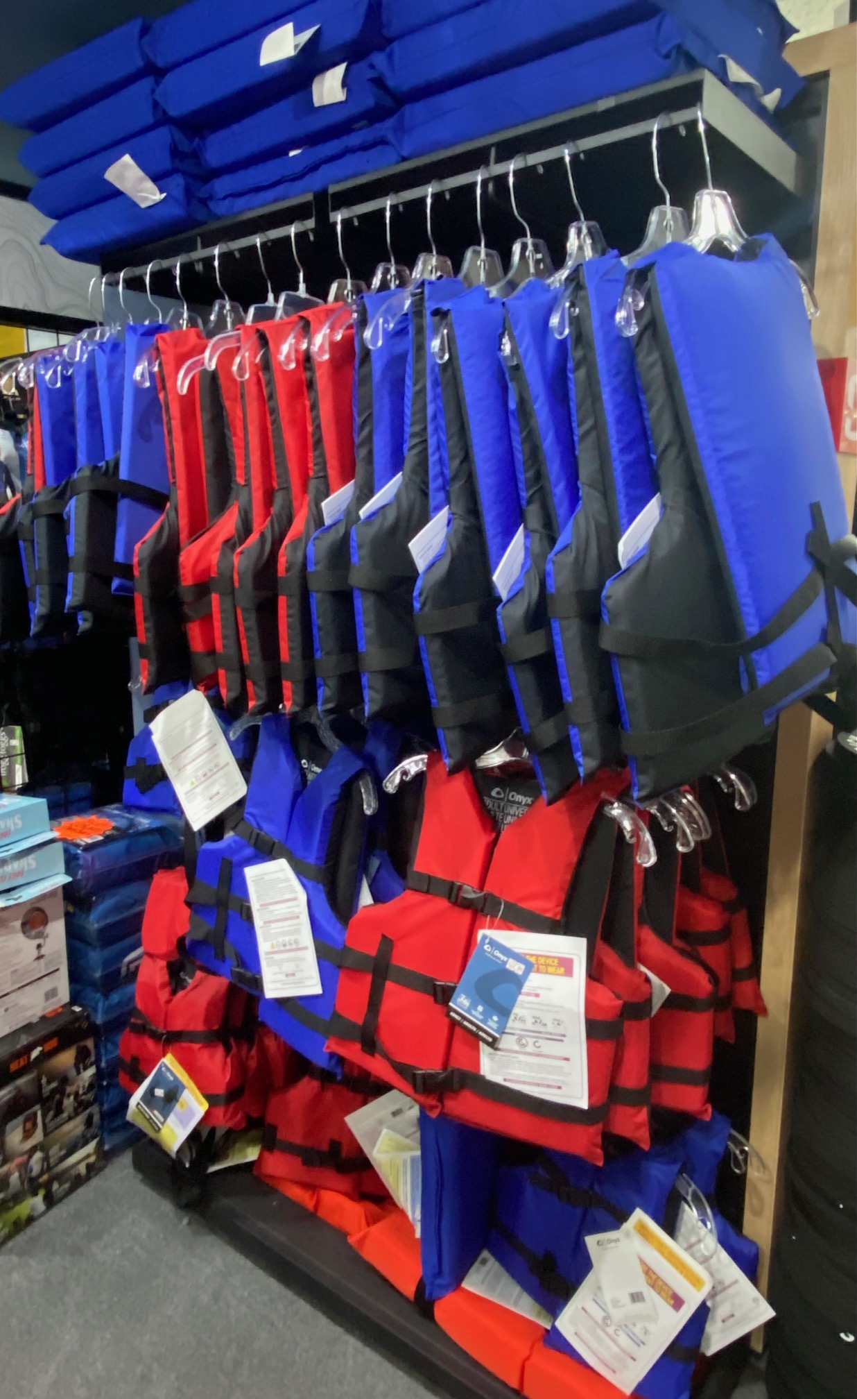 Life Jackets - Dick Smith's Live Bait & Tackle